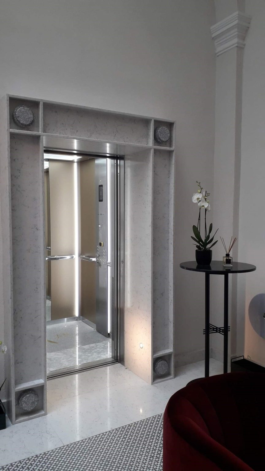 Lifts & Escalators – Titan International